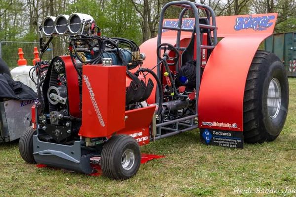 Mini Modified 950kg - Dansk Tractor Pulling