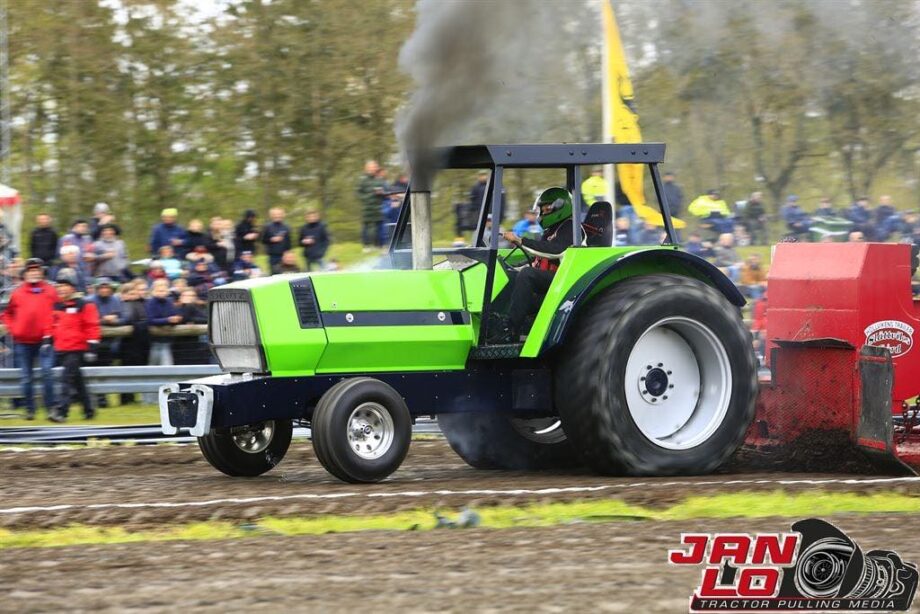 Super standard klasse 1 - Dansk Tractor Pulling
